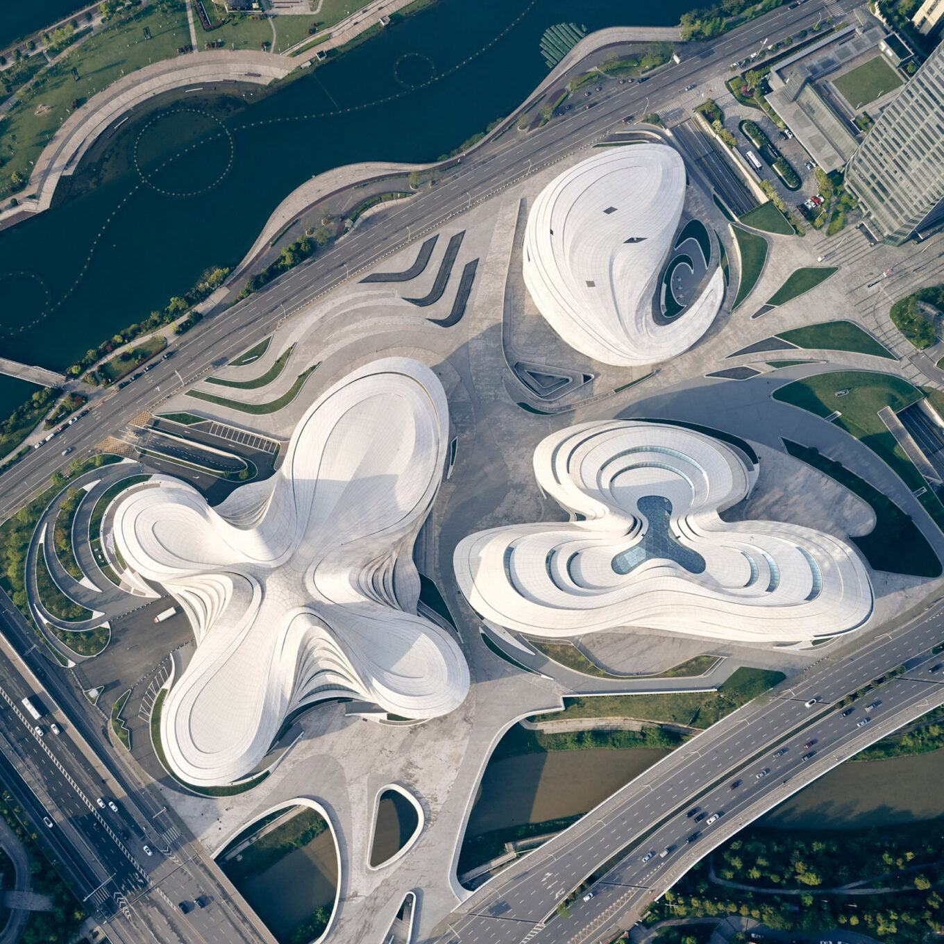 Plans and reality. Paper flowers for Changsha by Zaha Hadid Architects ...