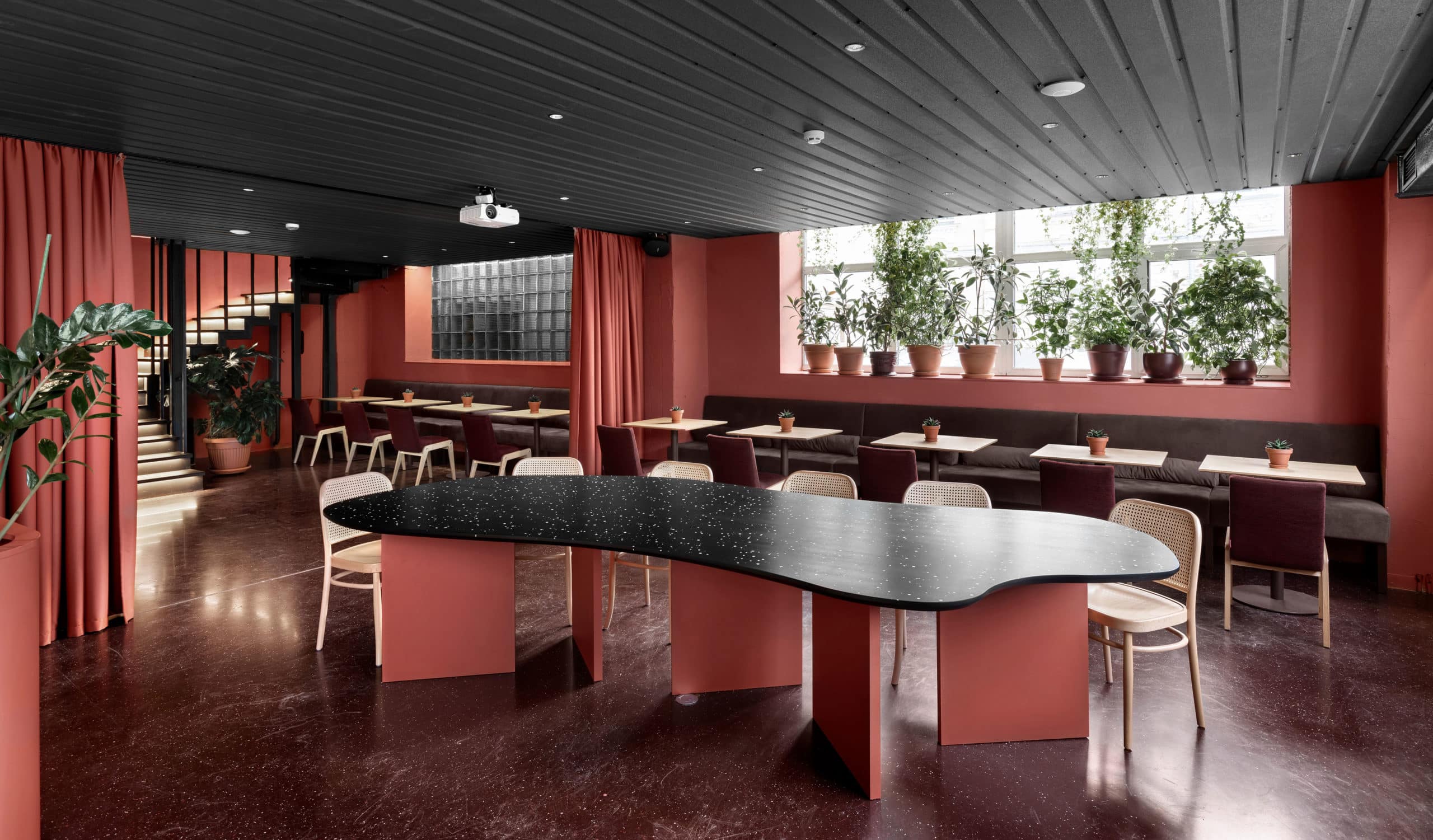 Rose-Mary Café. Von Rosa Luxemburgs Fabrik zur modernen Pizzeria ...