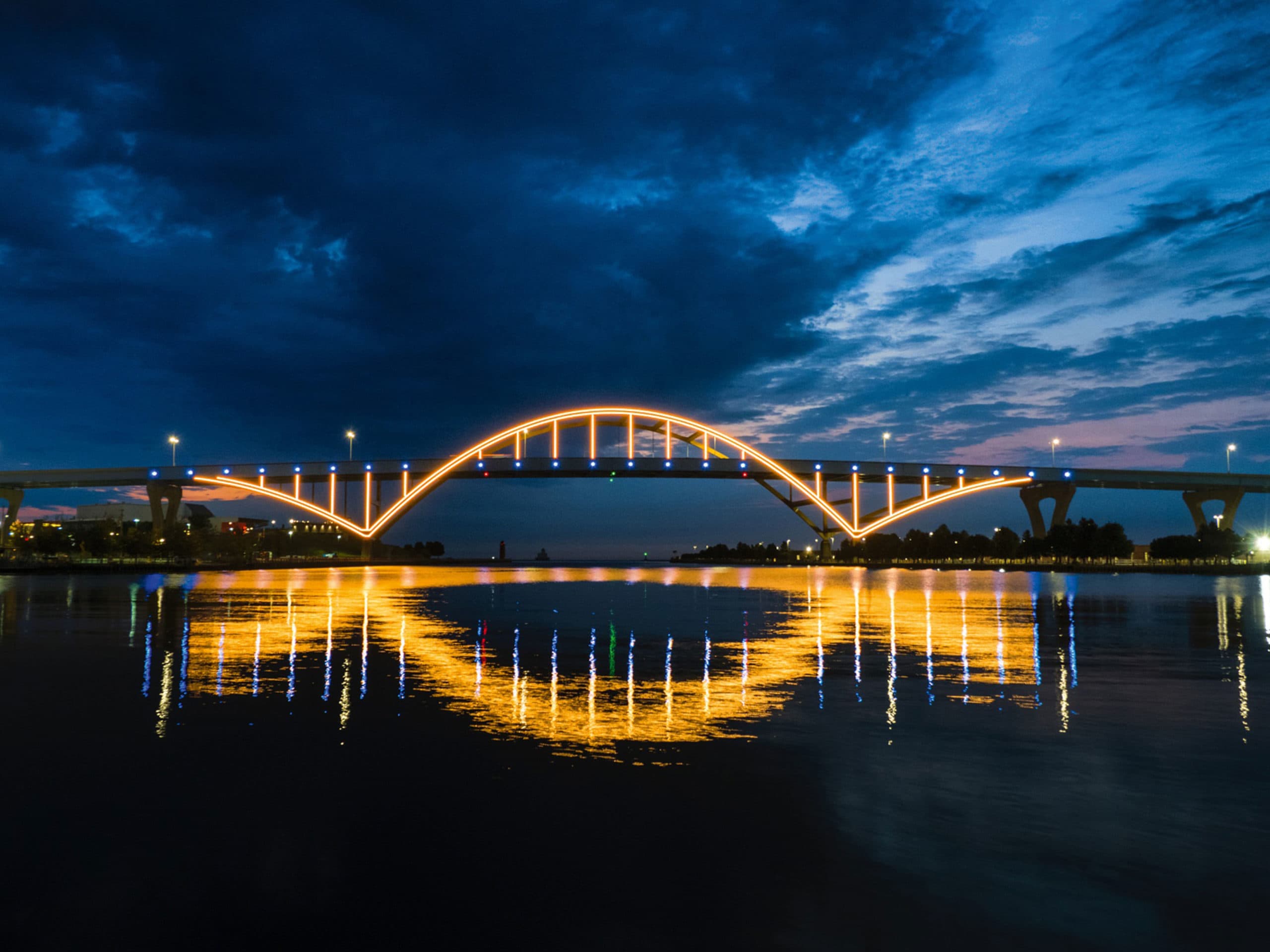 Connecting city. Light on bridges. Interact LANDMARK by Signify ...