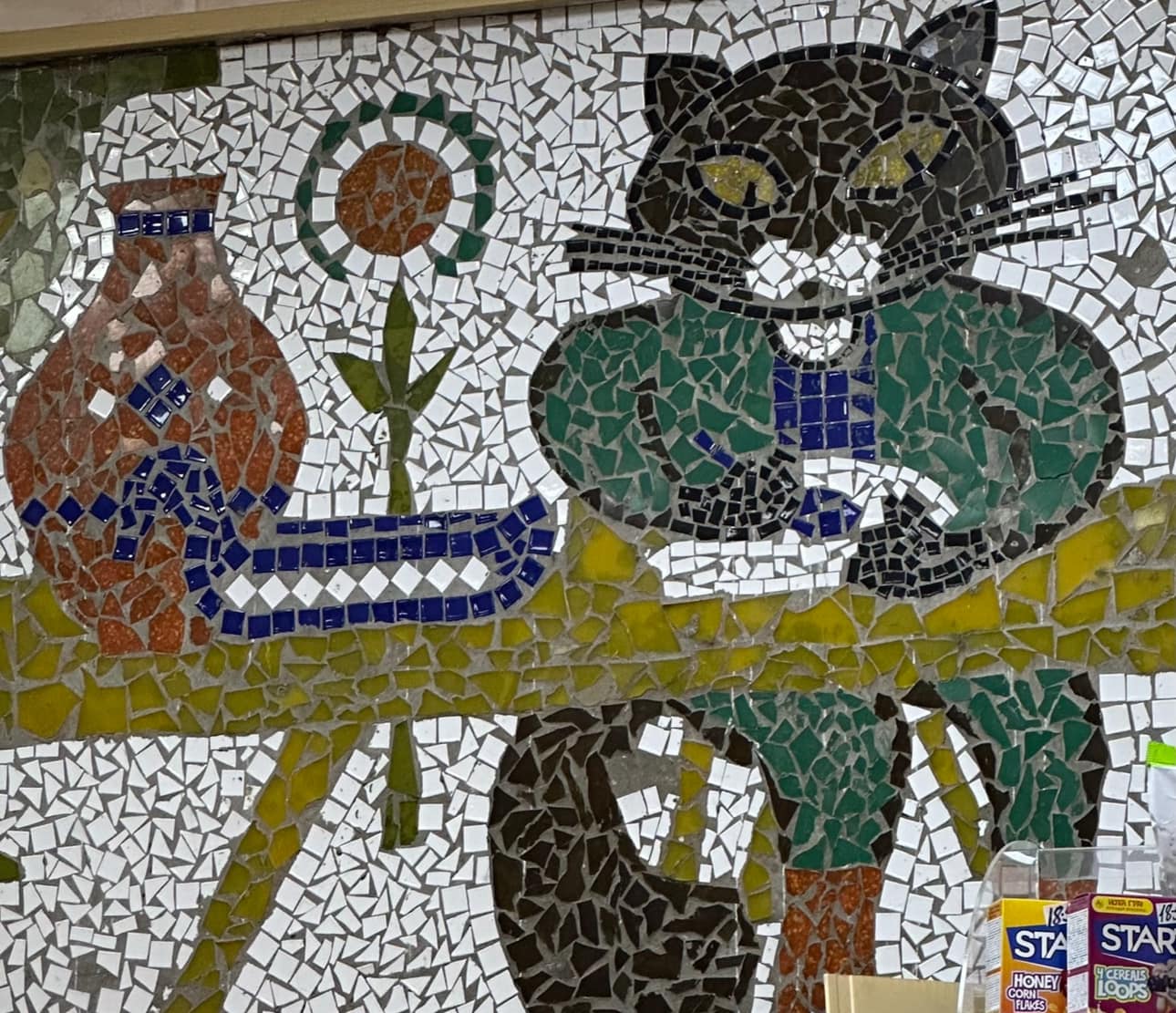 Market owners painted mosaics with fairy-tale heroes at DVRZ ...