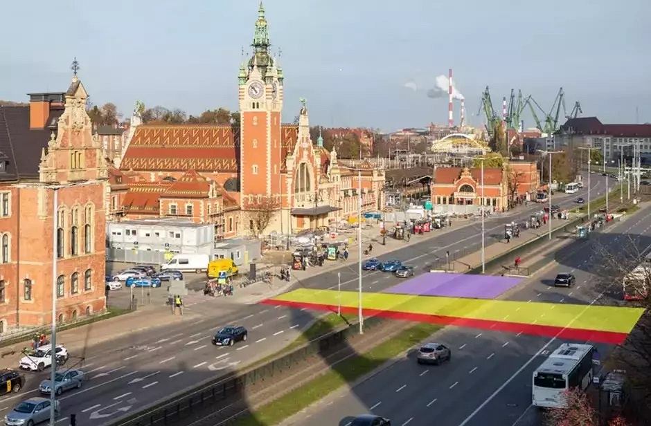 A pedestrian crossing will be built near the Gdańsk railway station ...