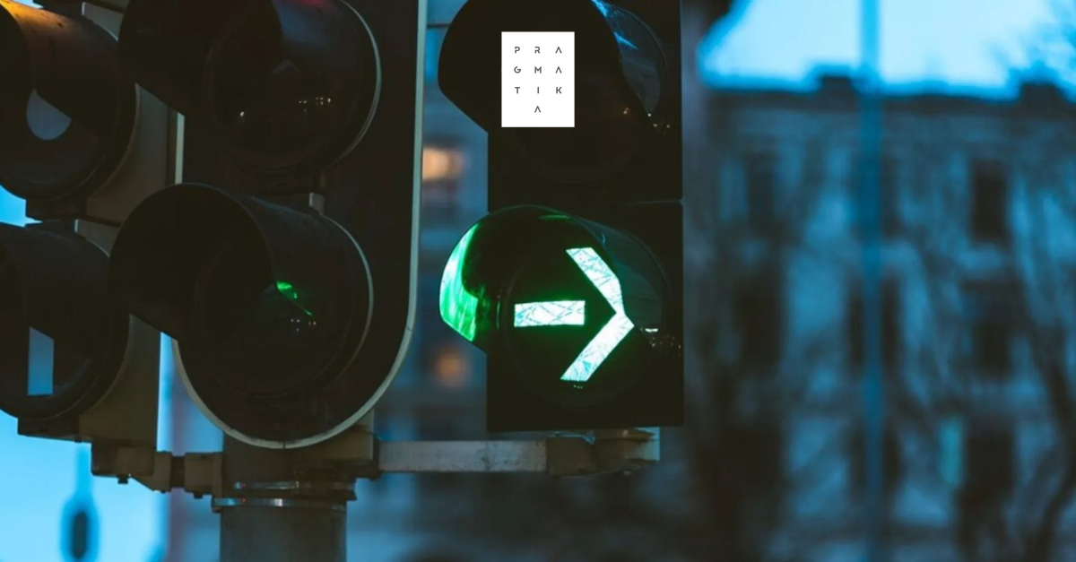 In Ukraine, traffic lights were adapted to European standards ...