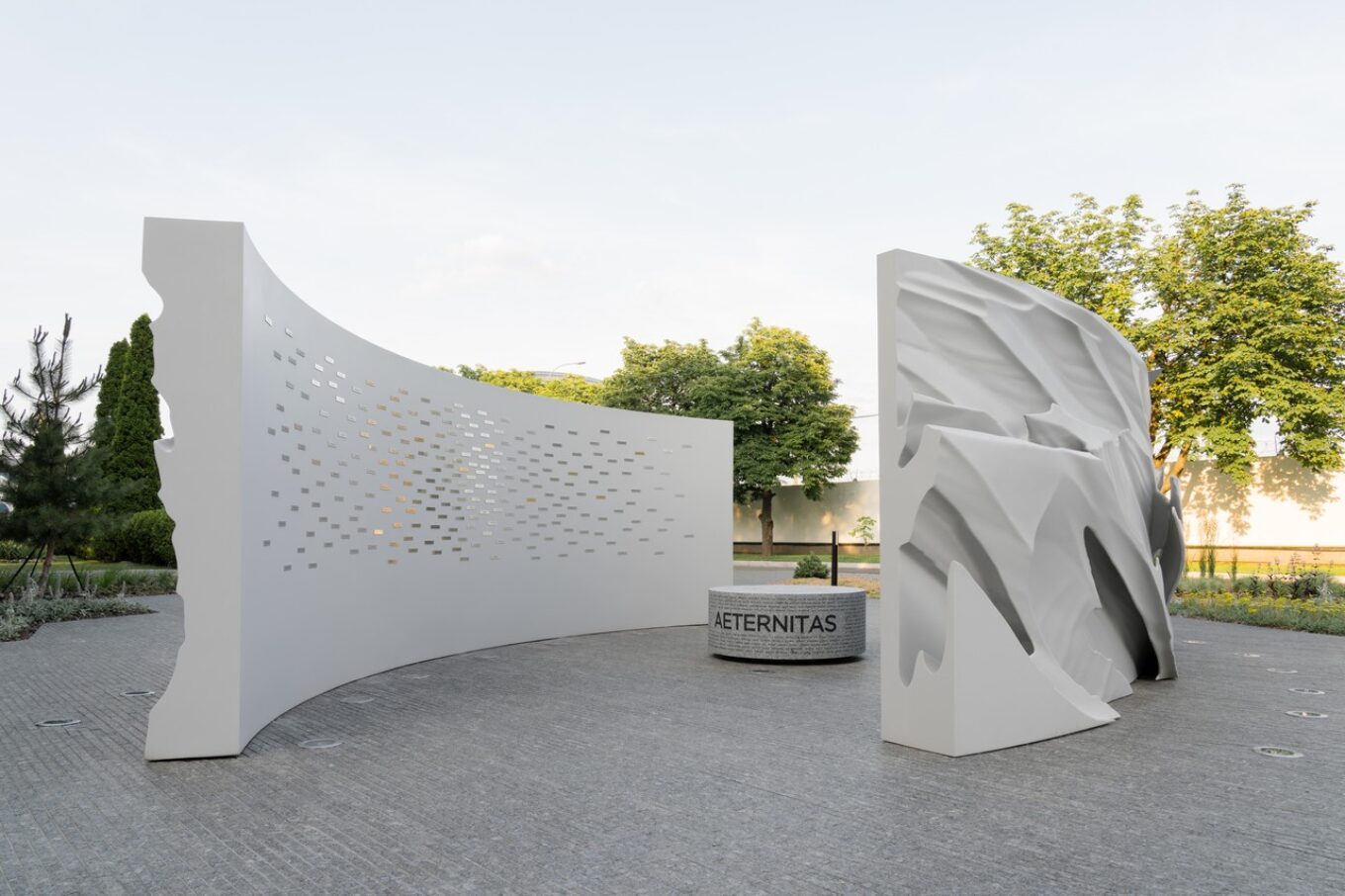 How do we work with the memory of war? A video course on modern ...